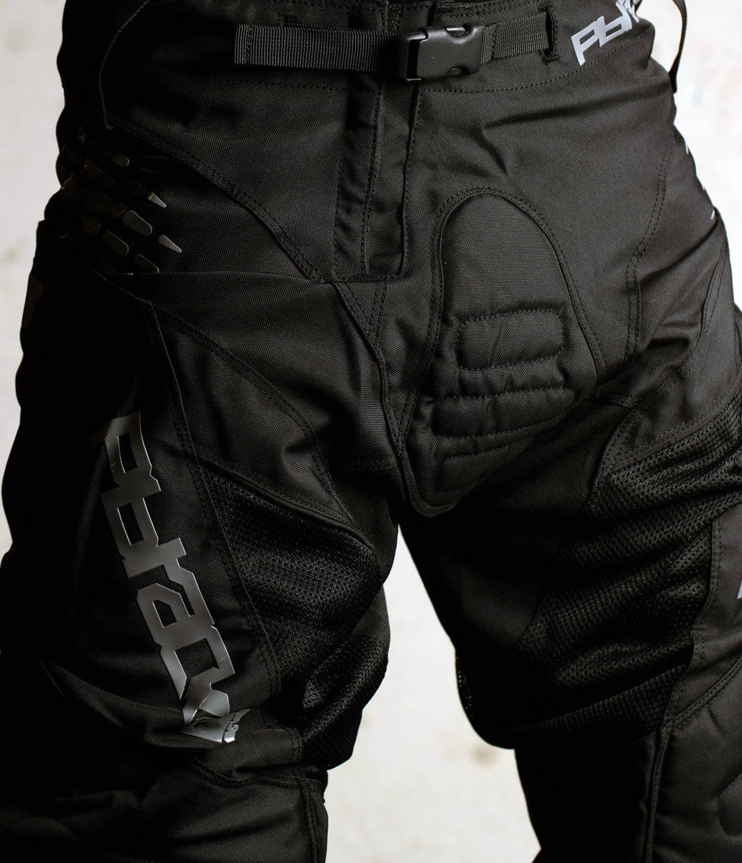 DoodleBug Sportz Paintball ProShop
